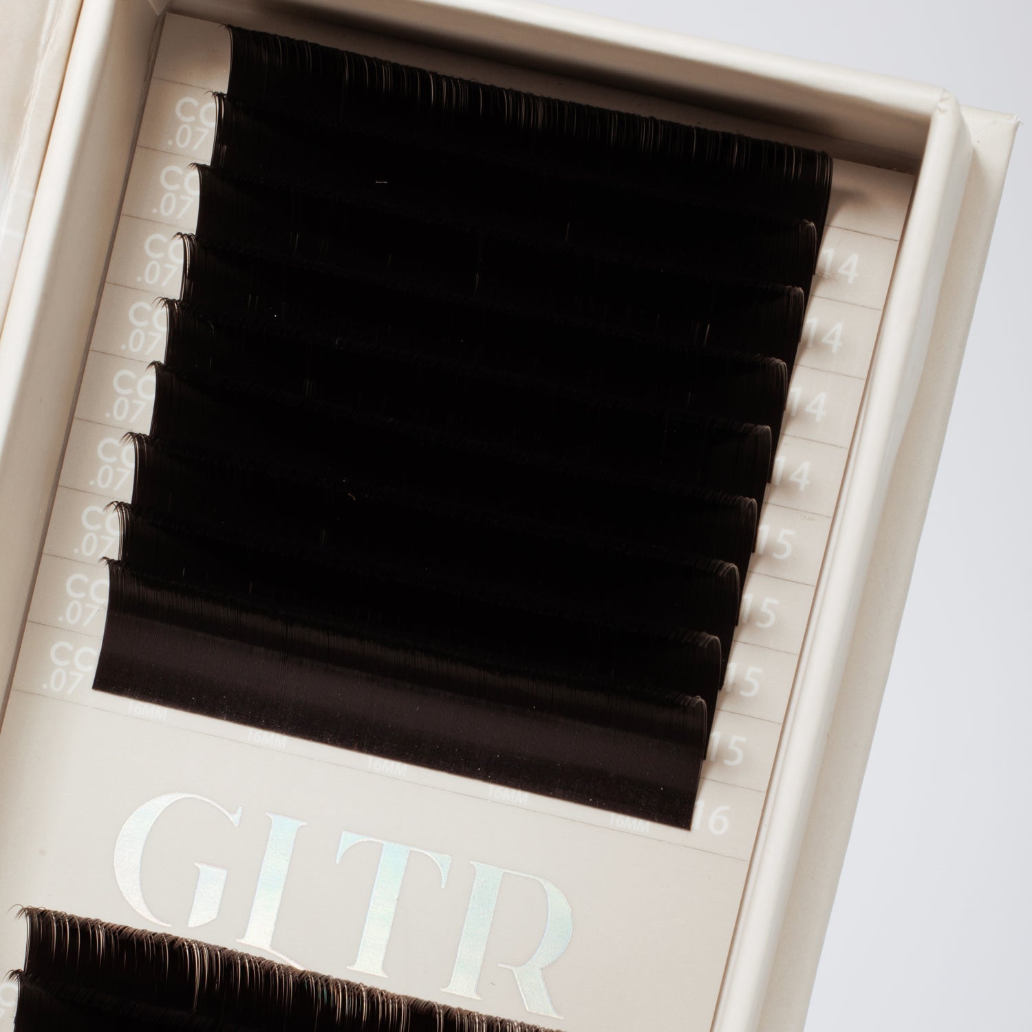 Mixed Length Bold .07 Lash Extensions – GLTR Lashes
